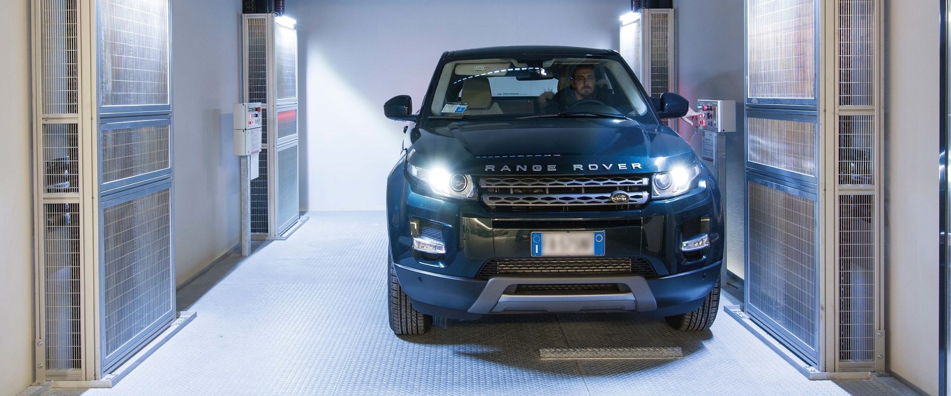 Equindus - Omer – Platform lifts for car and goods Omer - Hyperlift 80 4C
